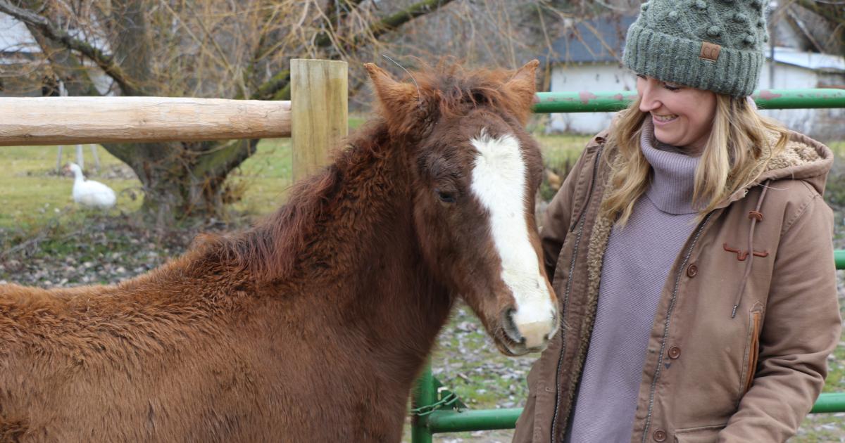Dr. Annie Roach: A True Triple Wild Horse Heroine | Bureau of Land ...
